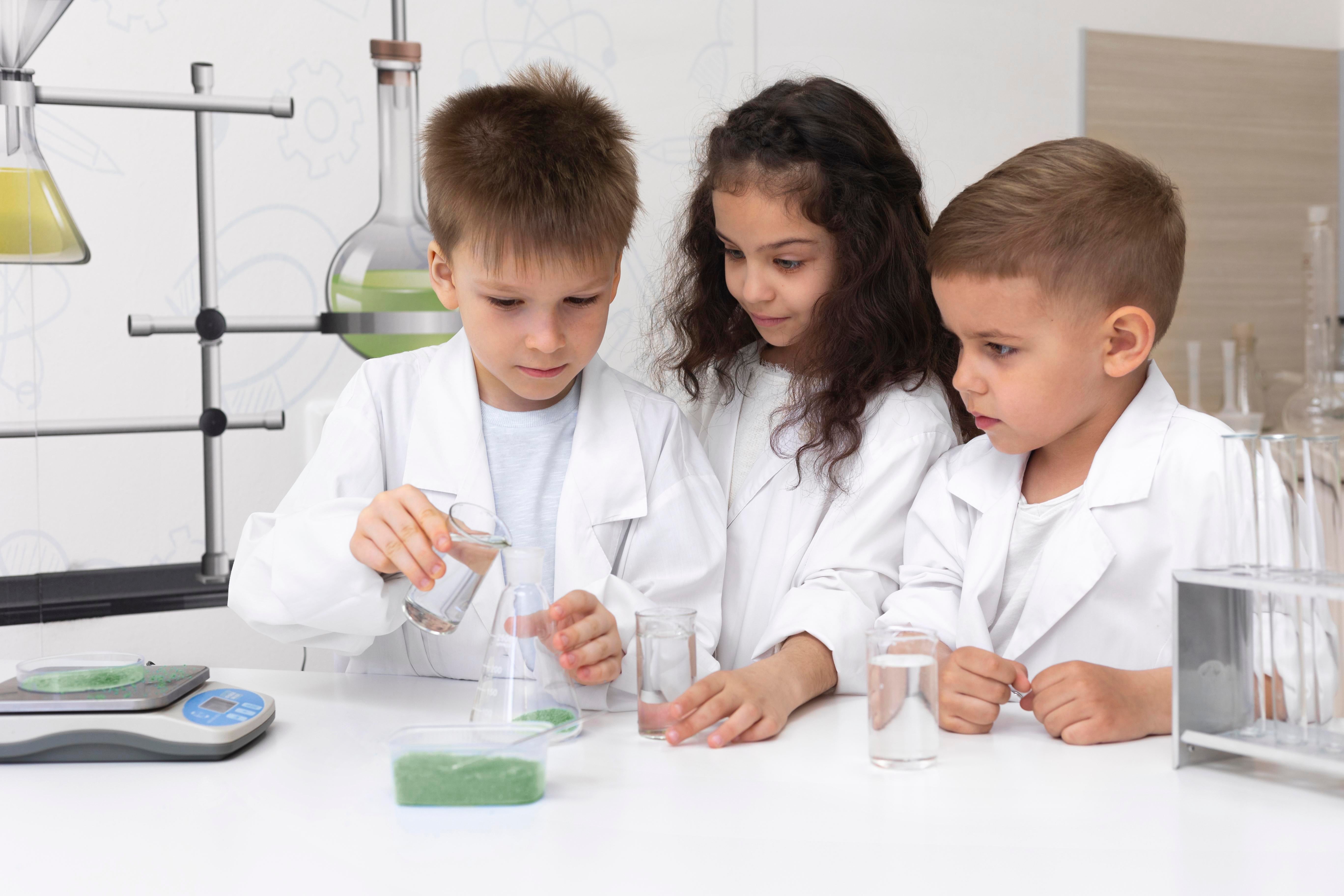13 Easy Science Experiments for Kids To Try At Home – Spunkies