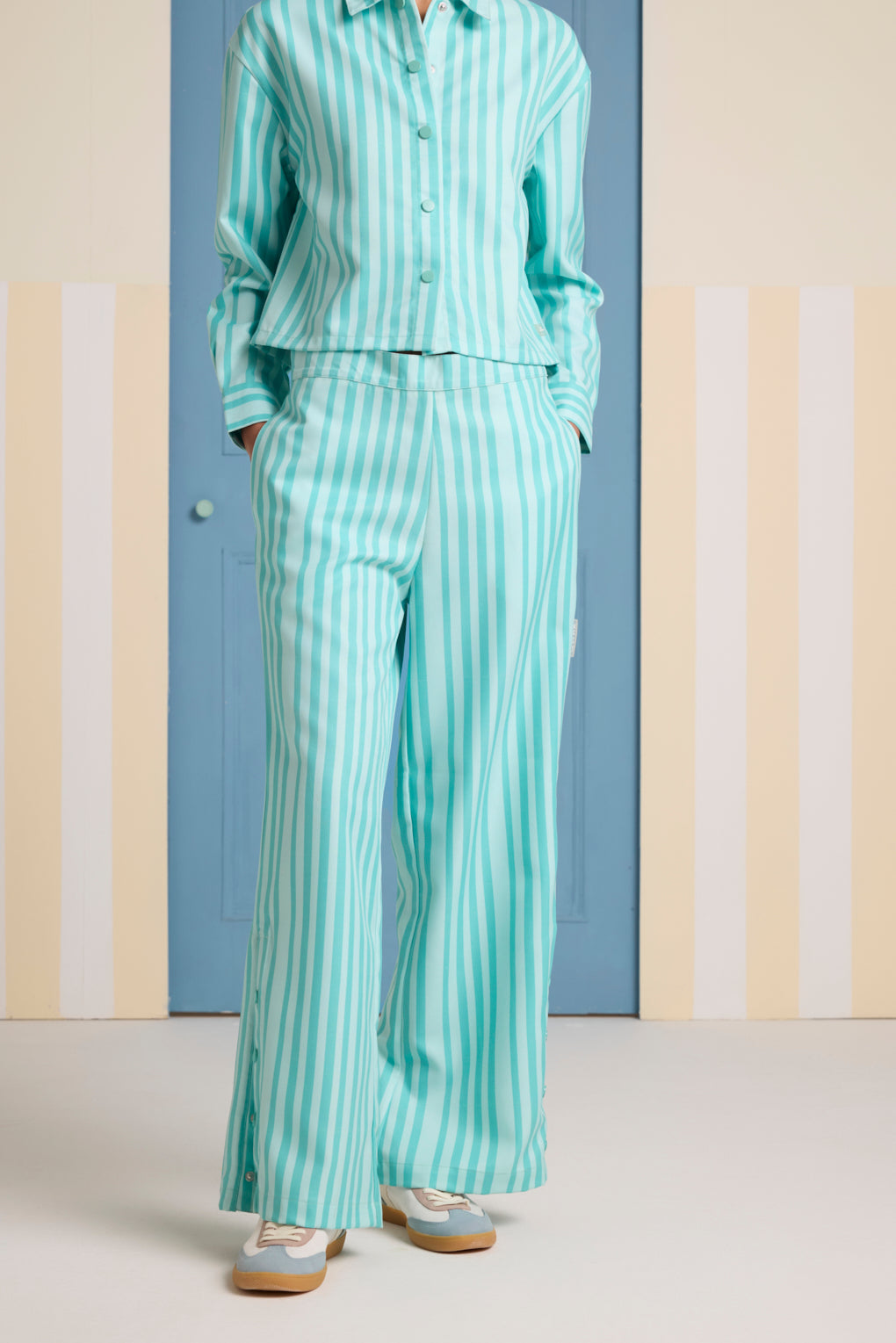 Aqua Stride Pants – Spunkies